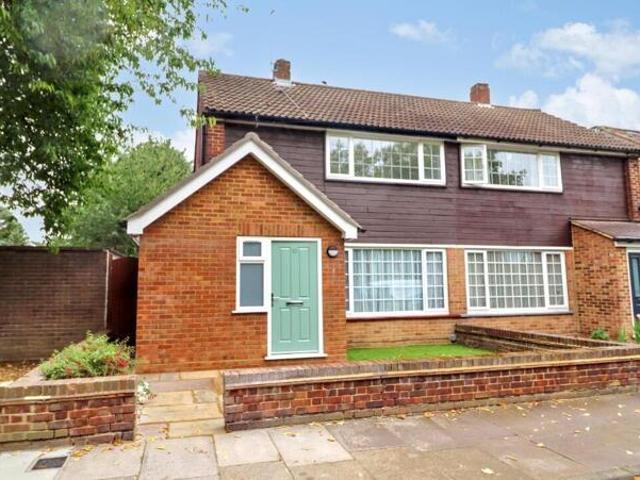 2 Bedroom House London Greater London LS100023740