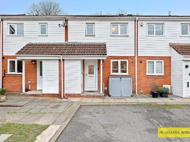 2 Bedroom House London Greater London LS100786673