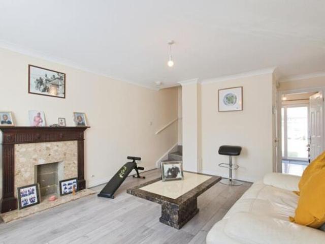 2 Bedroom House London Greater London LS101231867