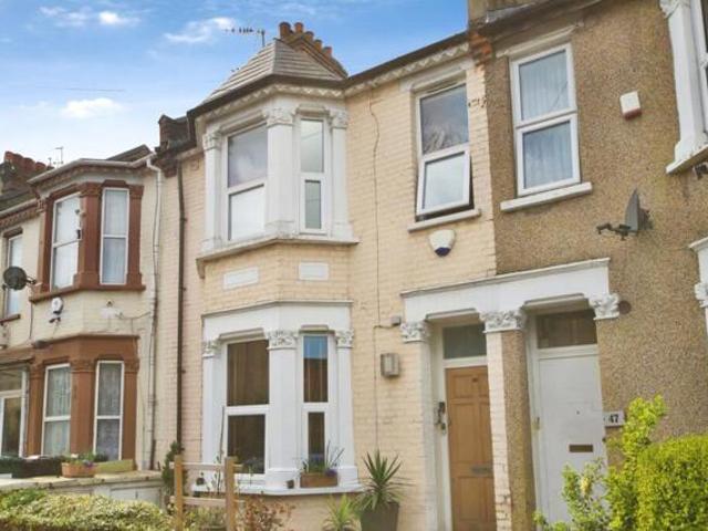2 Bedroom House London Greater London 100540895