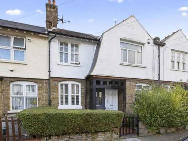 2 Bedroom House London Greater London 99808822