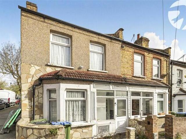 2 Bedroom House Londres Greater London 101931681
