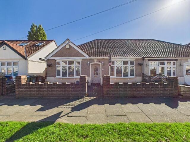 2 Bedroom House Londres Greater London 101352021