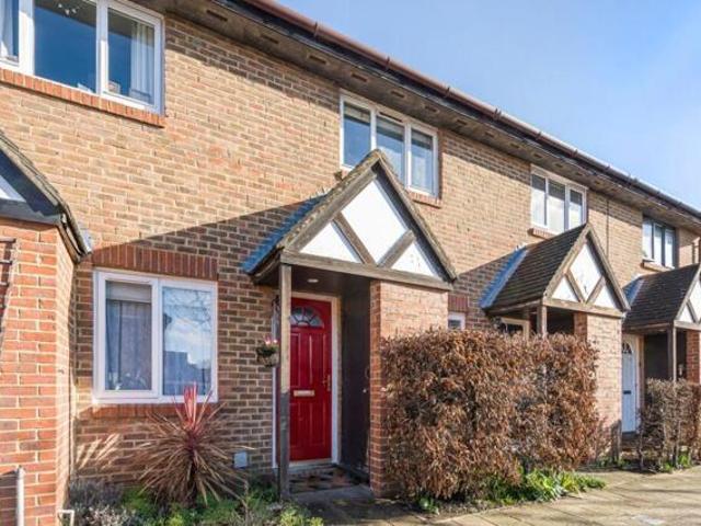 2 Bedroom House Londres Greater London LS99571983