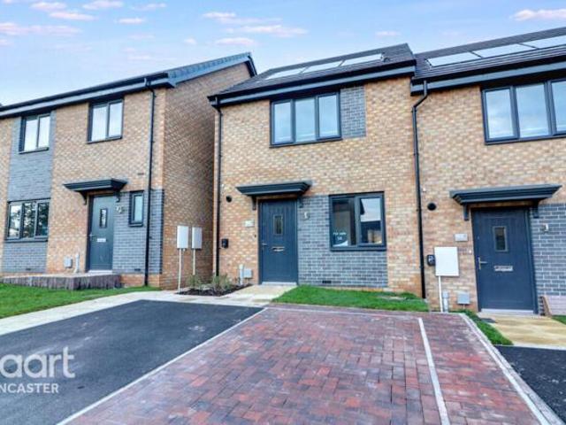 2 Bedroom House Lakeside Cumbria LS99735789