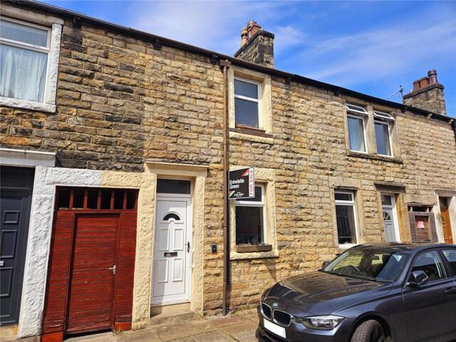 2 Bedroom House Lancaster Lancashire LS99986483