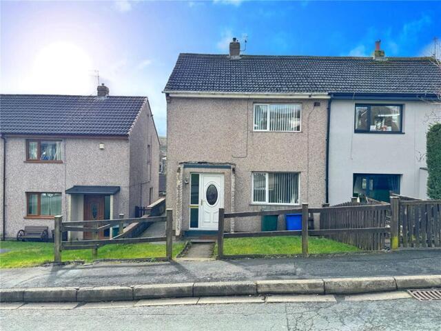 2 Bedroom House Lancs Lancashire LS100398415