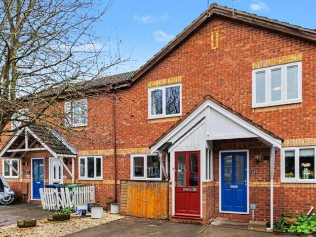 2 Bedroom House Leamington Spa Warwickshire LS99808658