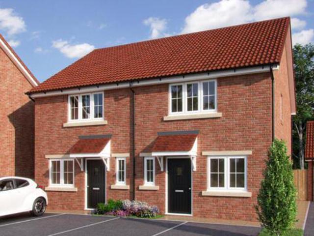 2 Bedroom House Leeds Leeds 101060122