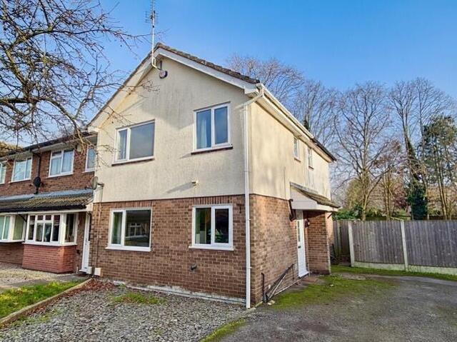 2 Bedroom House Leicester Leicester 99029602