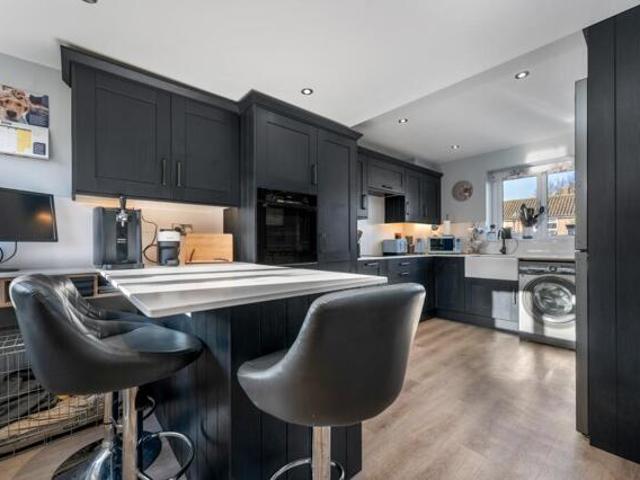 2 Bedroom House Leicestershire Leicestershire 99808595