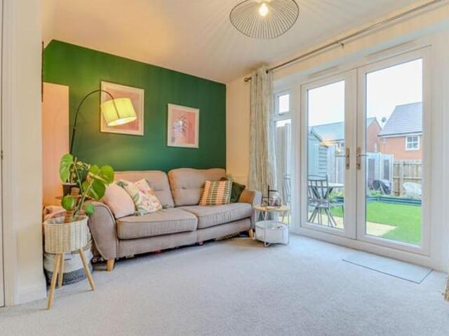 2 Bedroom House Leicestershire Leicestershire 99926132