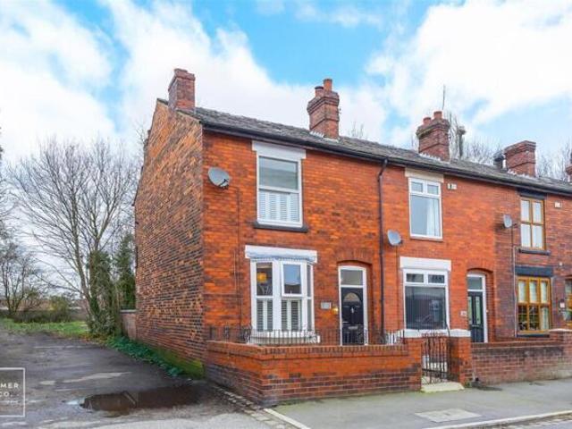 2 Bedroom House Leigh Wigan 99029204