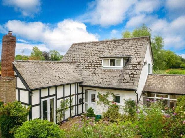 2 Bedroom House Leominster Herefordshire 100648815