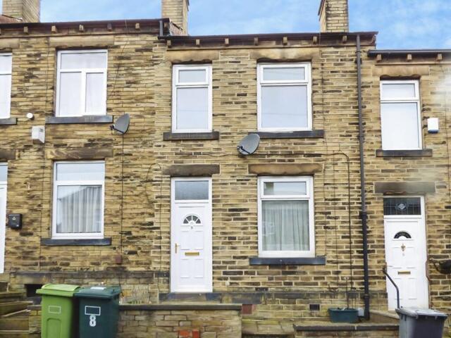 2 Bedroom House Liversedge Kirklees LS99840448