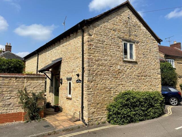 2 Bedroom House Lime Street Lime Street LS100953758