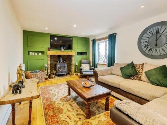 2 Bedroom House Lincolnshire Lincolnshire 101677821
