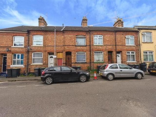 2 Bedroom House Luton Luton LS100191744
