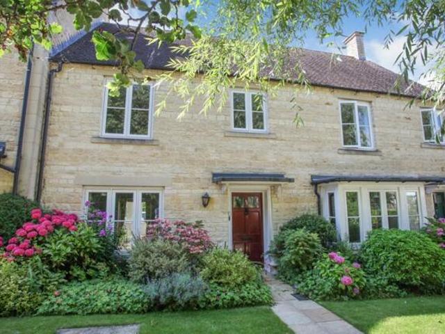 2 Bedroom House Moreton In Marsh Gloucestershire GLOUCESTERSHIRE. GL56 0DN 86119836