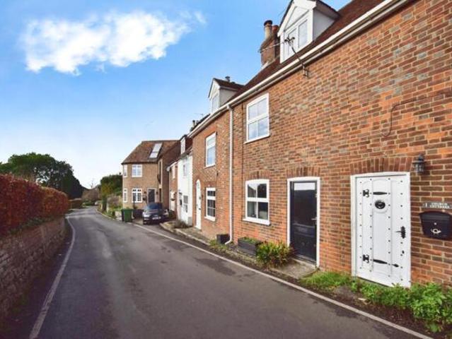 2 Bedroom House Maidstone Kent LS100502907