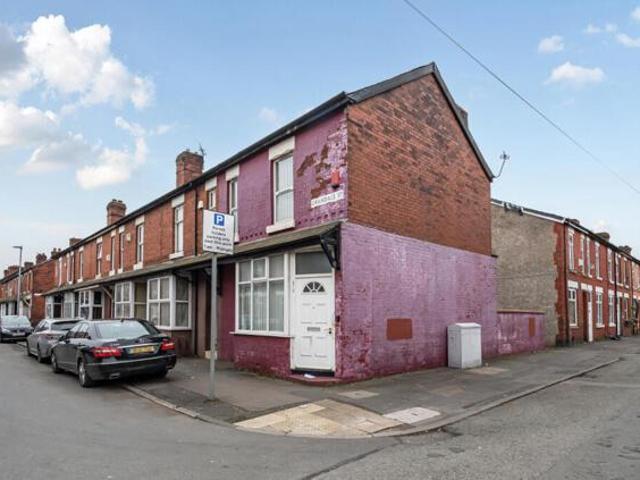 2 Bedroom House Manchester Greater Manchester LS99735796