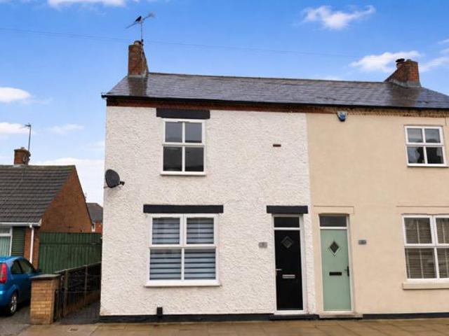 2 Bedroom House Mansfield Nottinghamshire 99572143
