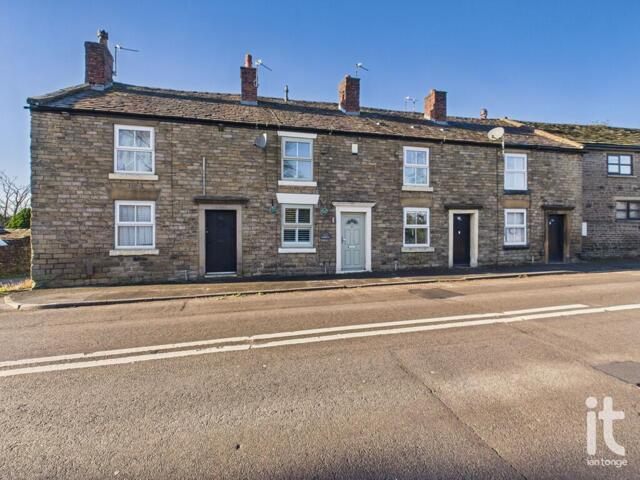 2 Bedroom House Marple Stockport 98278199