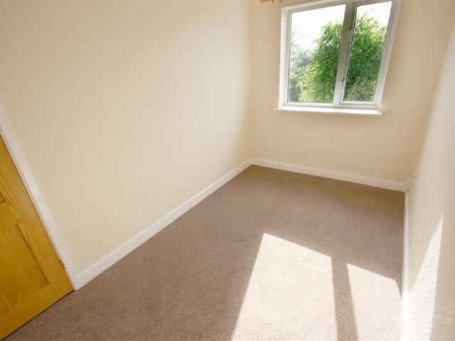 2 Bedroom House Mid Terrace To Let