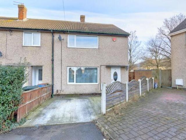 2 Bedroom House Middlesbrough North Yorkshire 103485872
