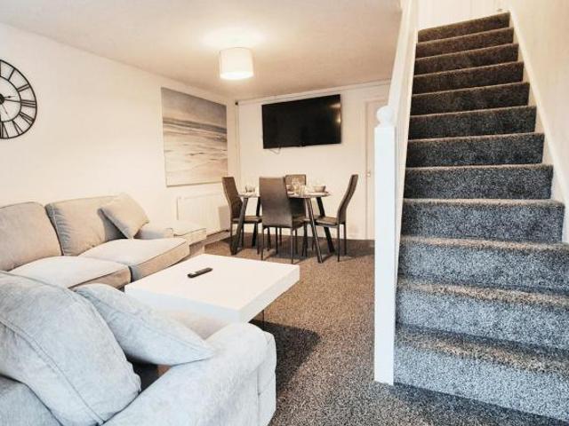 2 Bedroom House Nottingham Nottingham 91390608