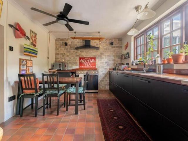 2 Bedroom House Narberth Pembrokeshire 98154116