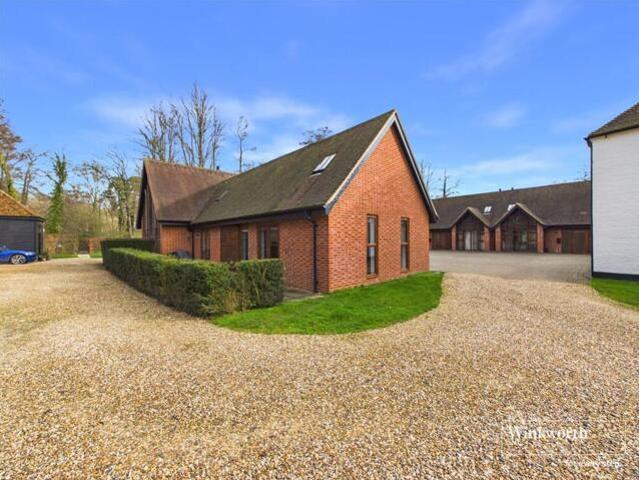 2 Bedroom House Newbury West Berkshire LS99808837