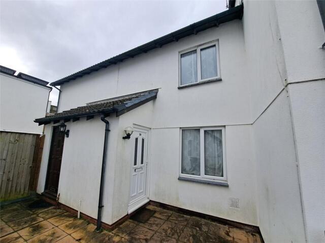 2 Bedroom House Newton Abbot Devon LS98903716