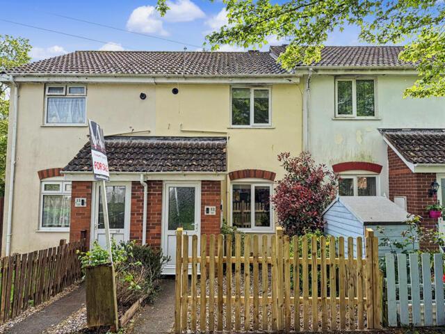 2 Bedroom House Newton Abbot Devon 101675998