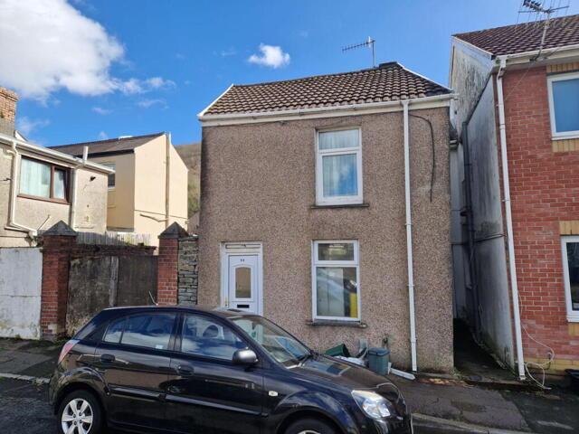 2 Bedroom House Neath Port Talbot Neath Port Talbot 99608268
