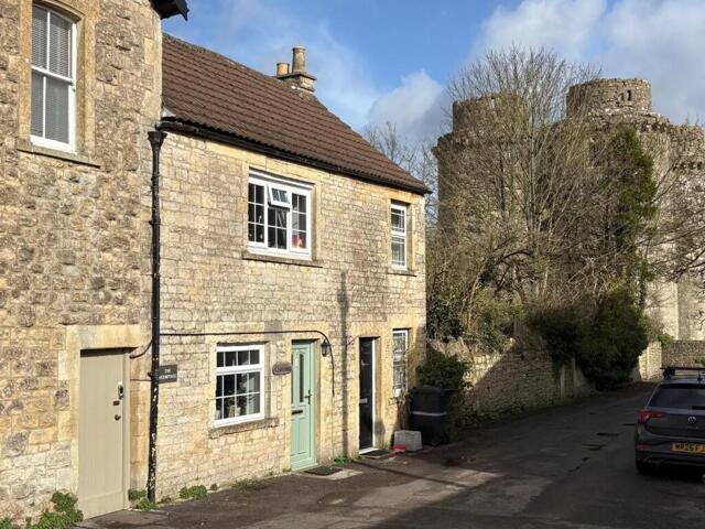 2 Bedroom House Nunney Nunney 101278202