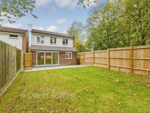 2 Bedroom House Southwater West Sussex 101674951