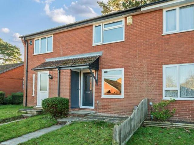 2 Bedroom House Southampton Southampton 98649431