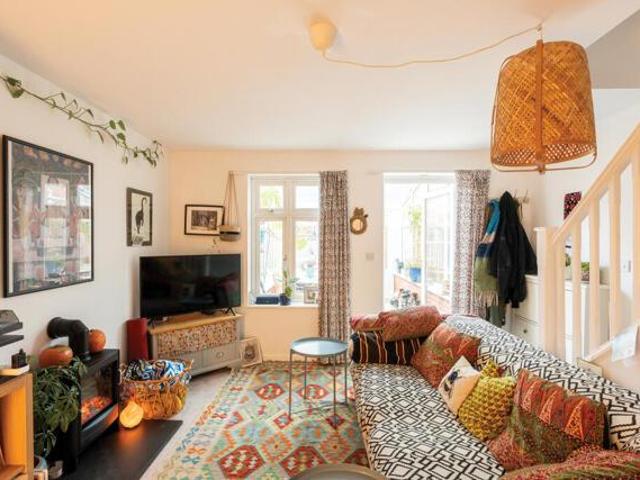 2 Bedroom House Southmead Bristol 98864704