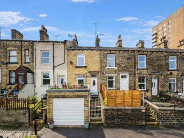 2 Bedroom House Sowerby Bridge Calderdale 101931829