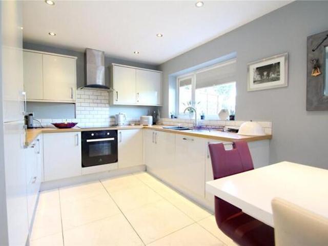 2 Bedroom House Solihull Solihull 100953499