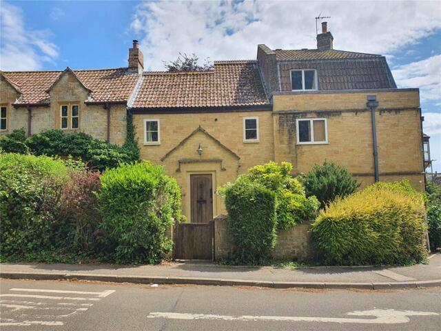 2 Bedroom House Somerset Somerset LS98404377