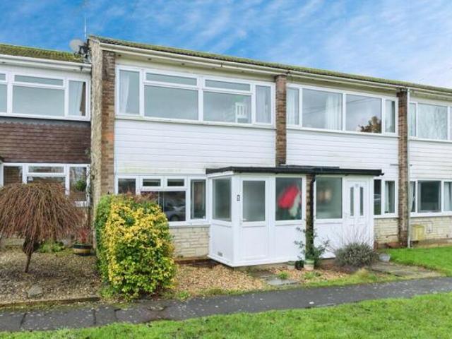 2 Bedroom House Salisbury Wiltshire 101931733