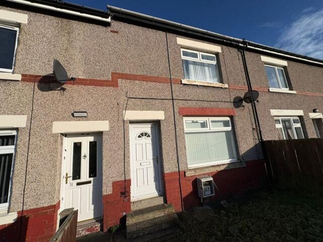 2 Bedroom House Seaham County Durham LS98929996
