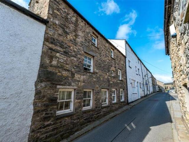 2 Bedroom House Sedbergh Cumbria LS99986539