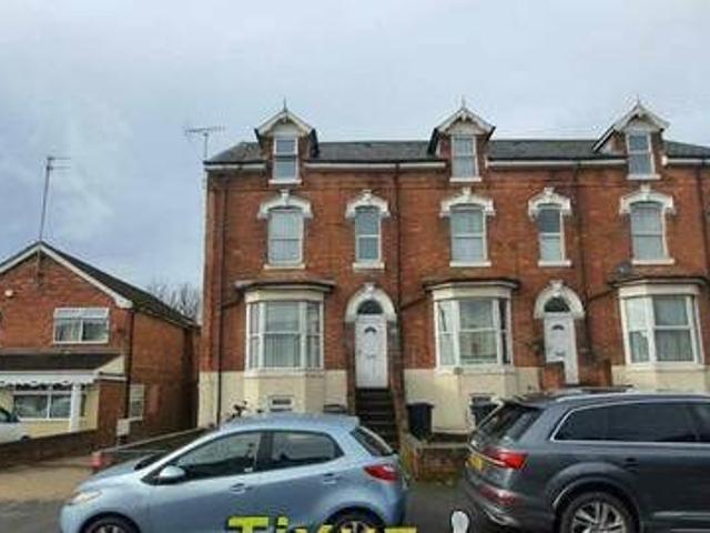 2 bedroom house share for rent in 2 Bedroom Flat Lyttelton Road B33 8BN B33