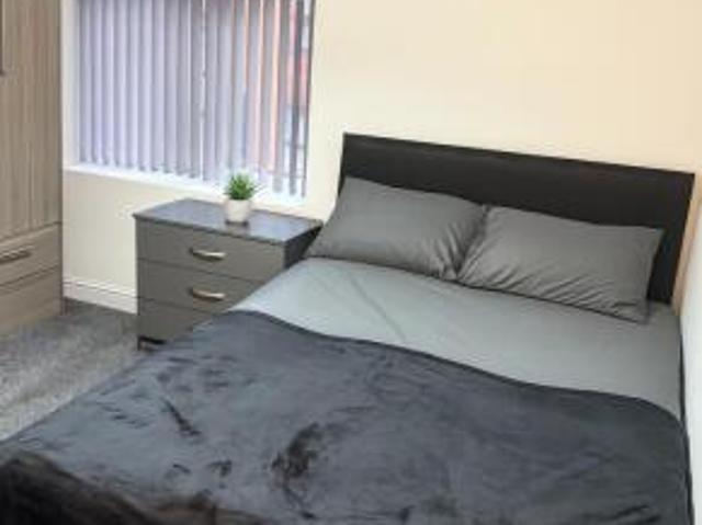 2 bedroom house share for rent in Chamberlain Street, Stoke on Trent, ST1