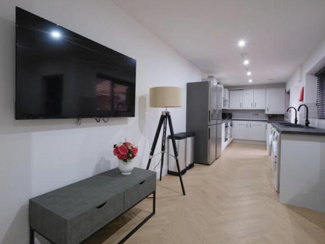 2 bedroom house share for rent in Albany Road, Liverpool, Merseyside, L7