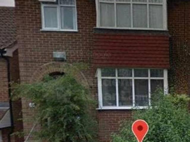 2 bedroom house share for rent in Harvel Avenue ME2