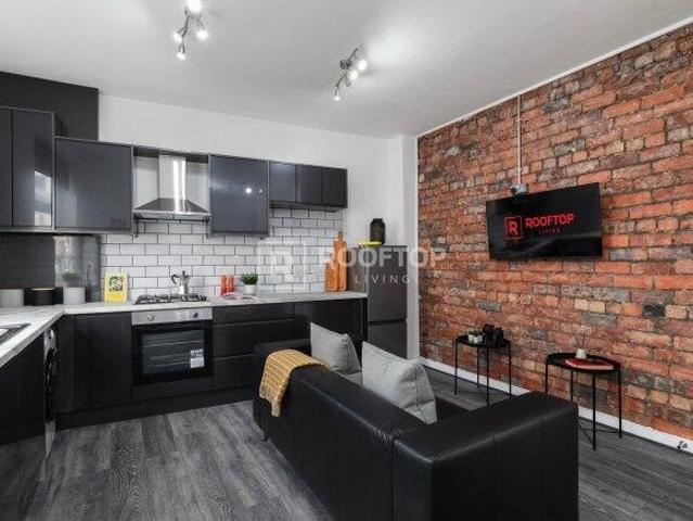 2 bedroom house share for rent in Lucas Street, LS6